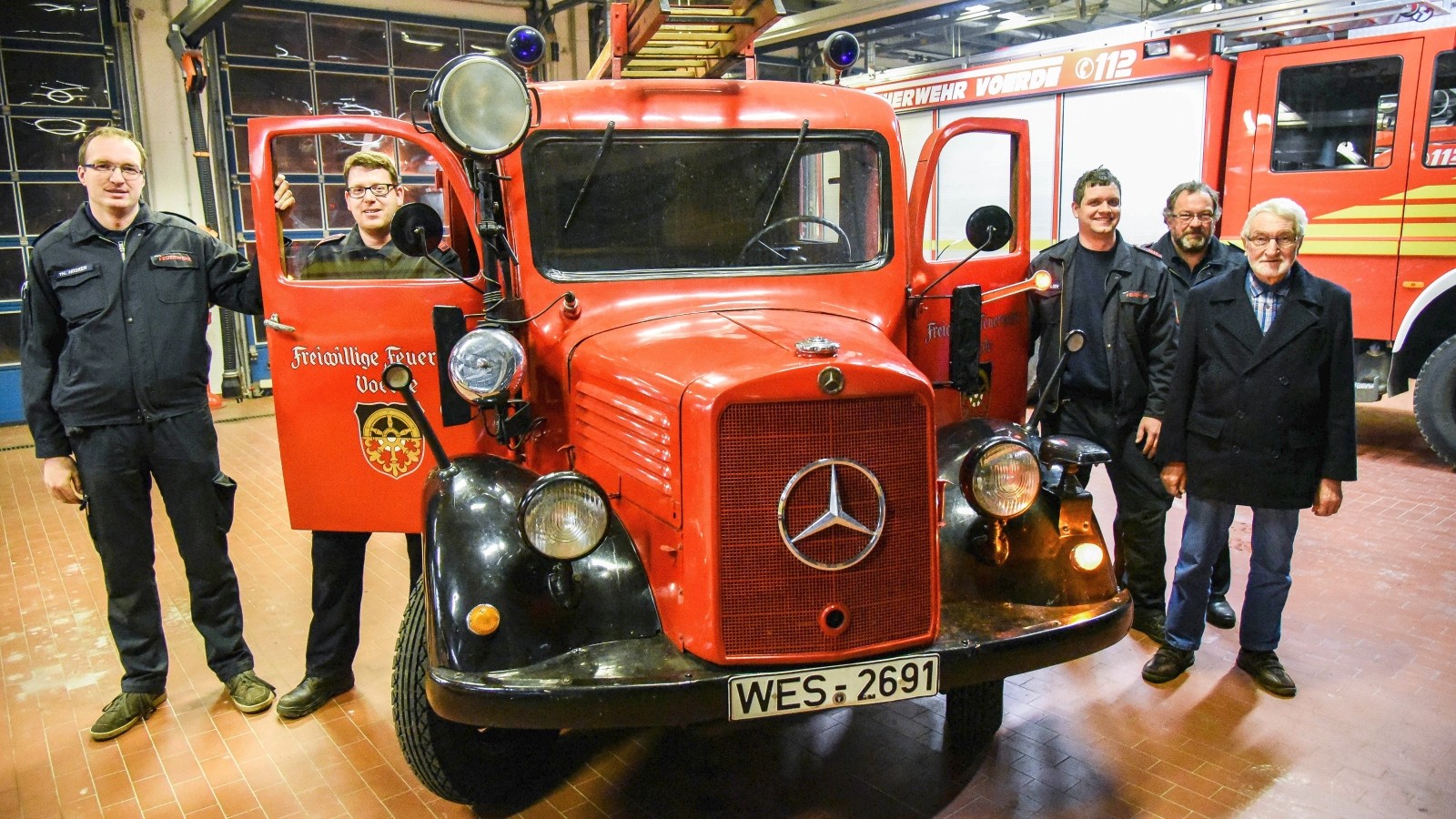 Erstes Fahrzeug der Feuerwehr Voerde wurde ganz restauriert