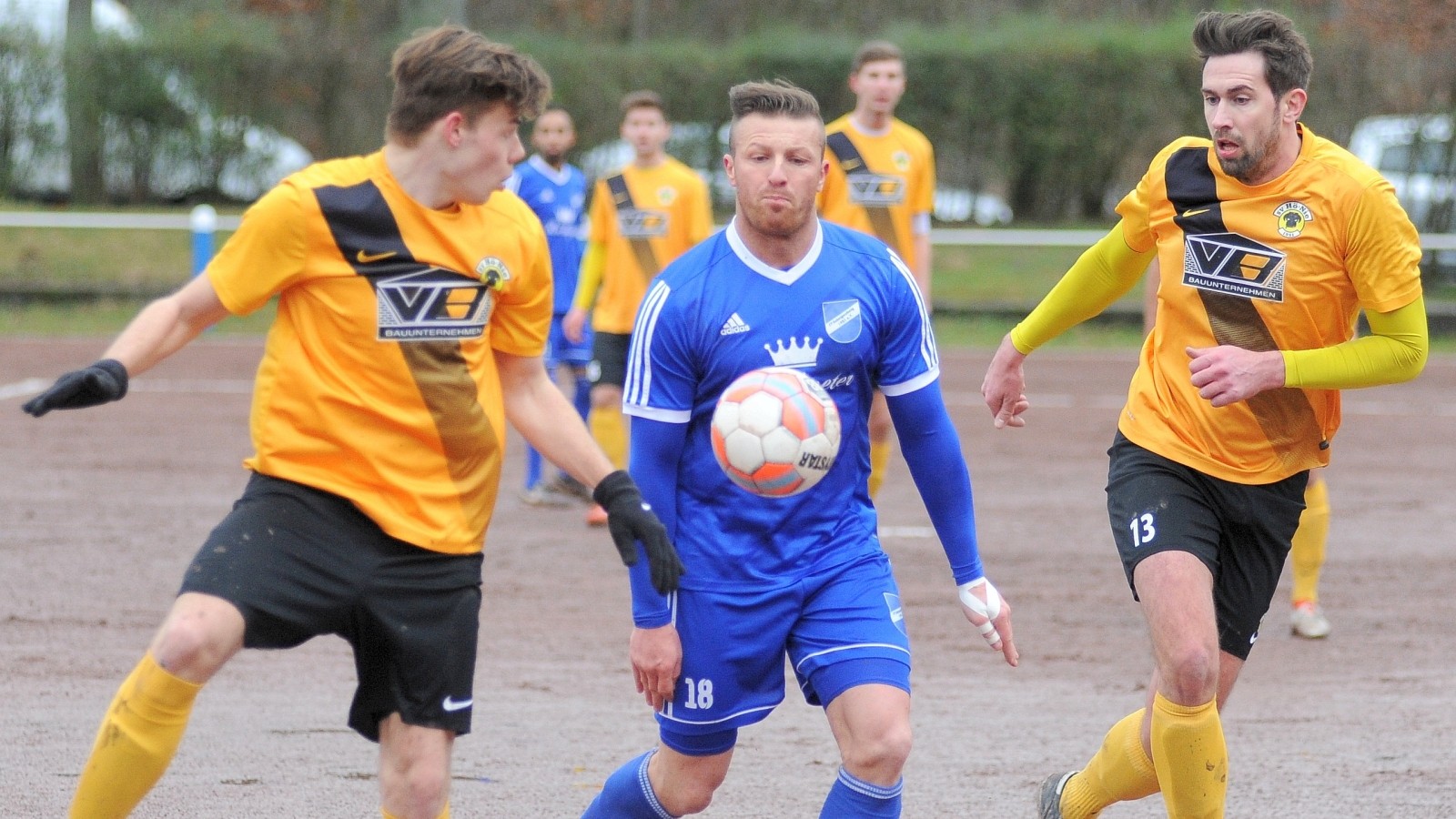 0:1 gegen „Hö-Nie“: Erste Heimpleite für den SV Scherpenberg