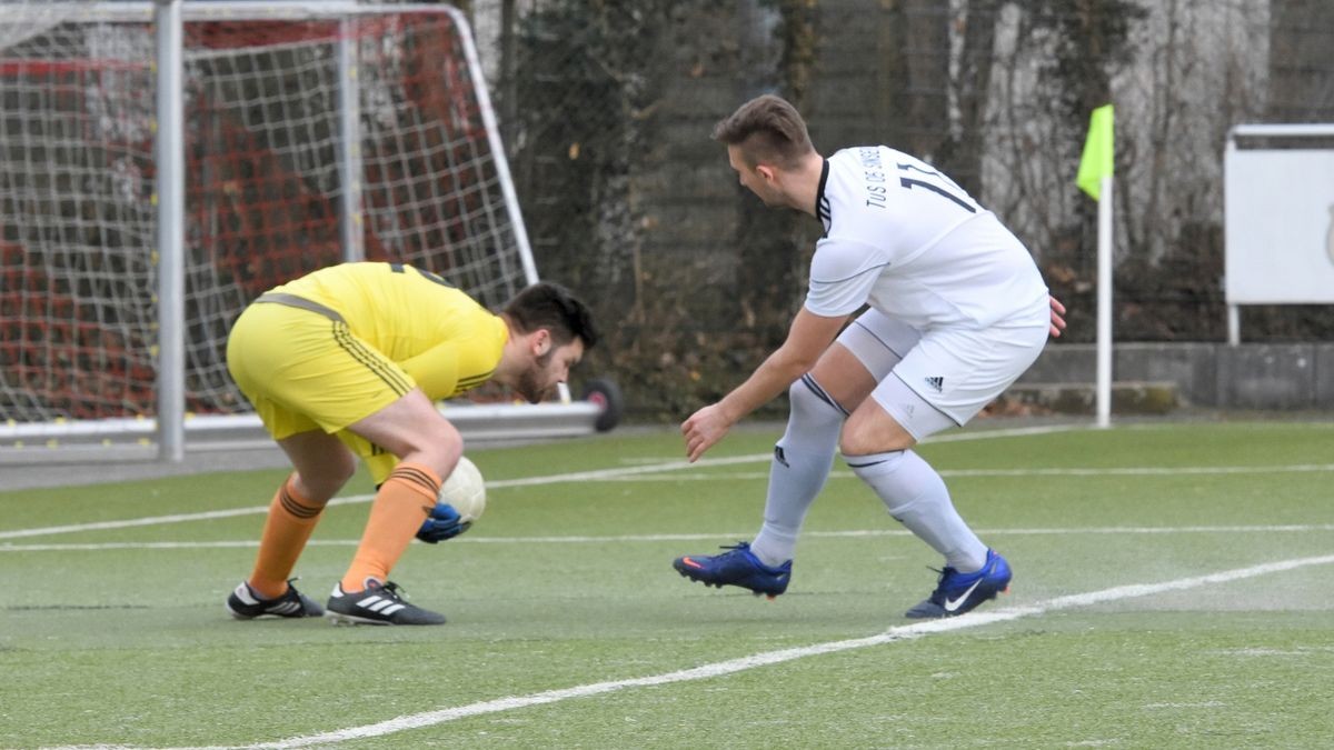 SC Neheim vs. TuS Sinsen 1:3 (0:3)