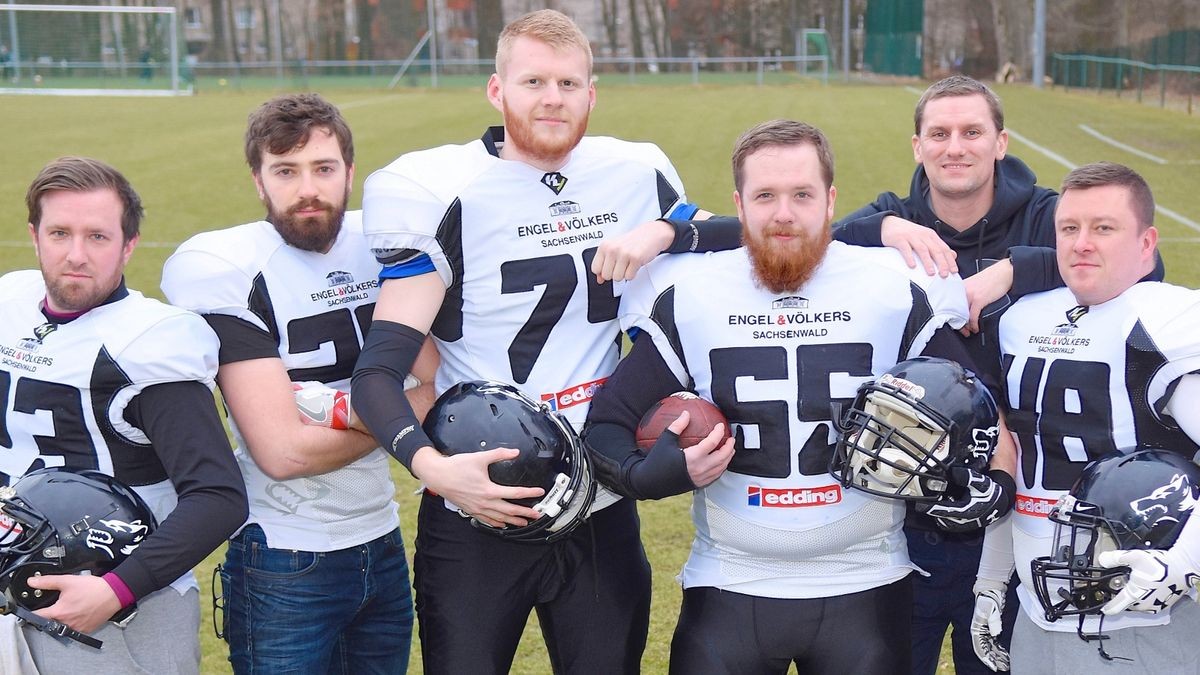 Sechs Stormarner spielen für die „Wolves“ aus Schwarzenbek