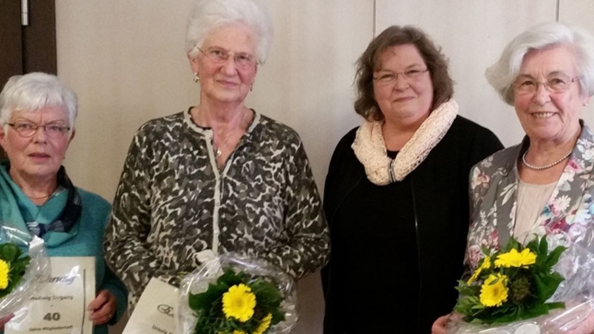 Söltersche Frauen ehren Mitglieder