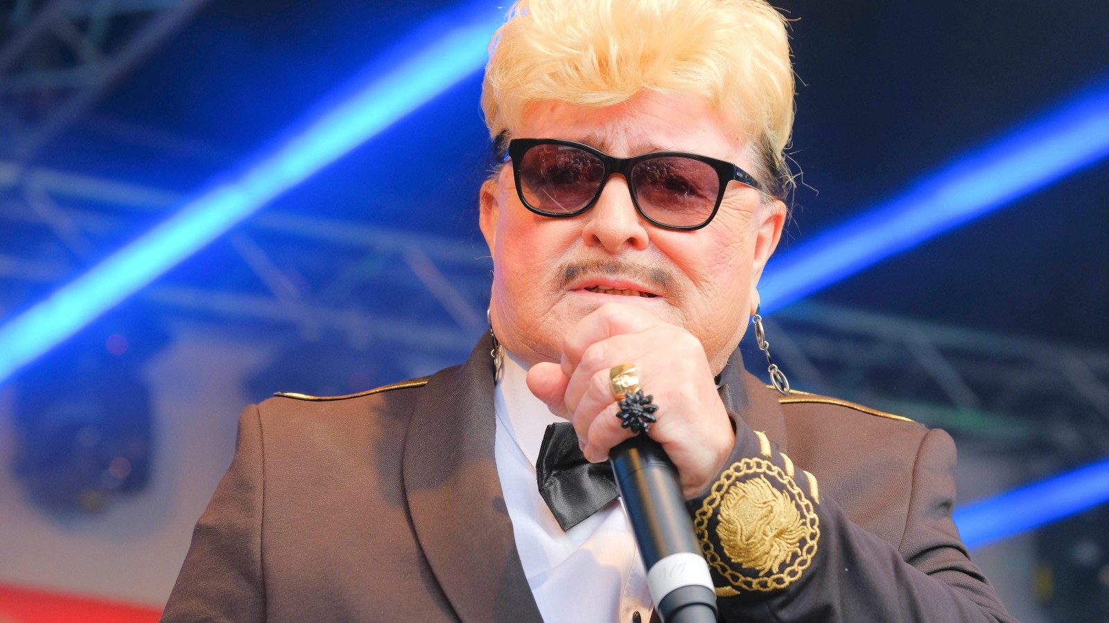 Essens „Schlagergott“ René Pascal stellt seine neue CD vor