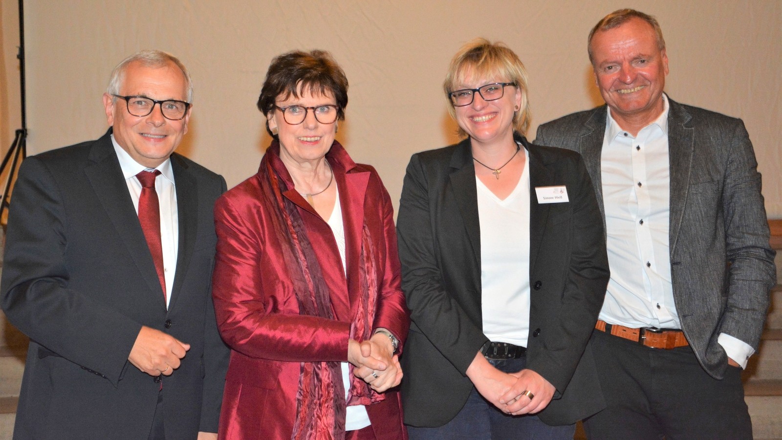 Simone Weiß übernimmt Leitung der EFL von Annette Mehlmann