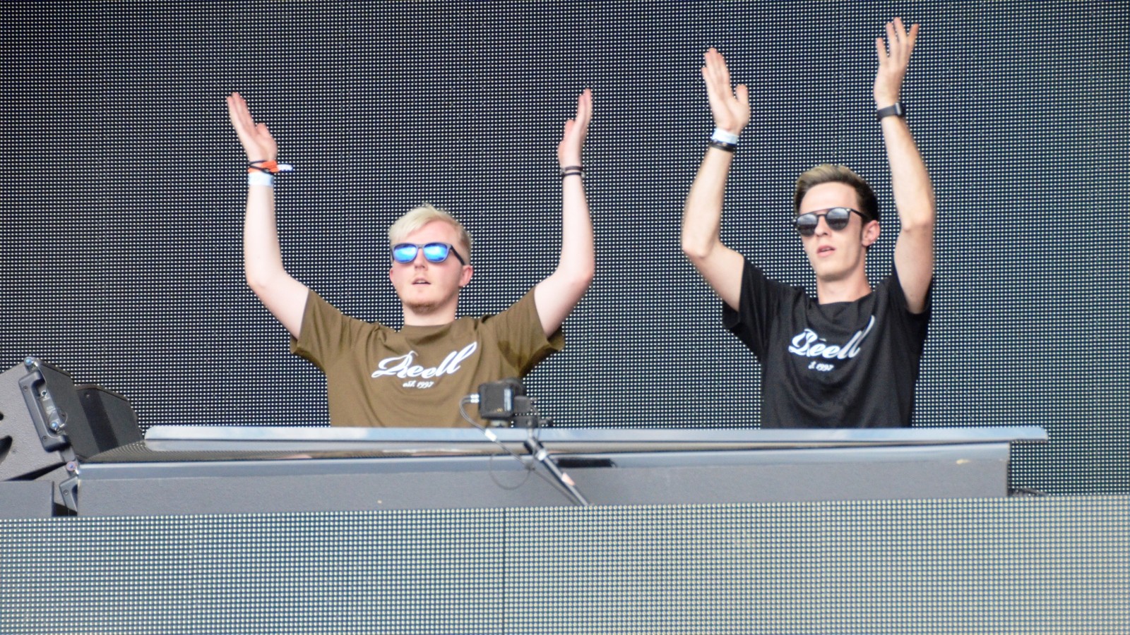 Lost Identity leben den Traum von Tomorrowland und Parookaville