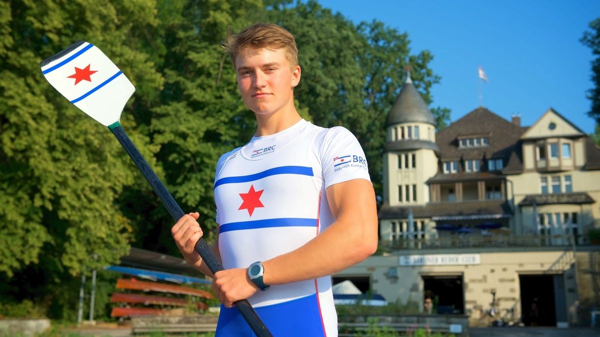 Alexander Finger lebt das Motto der drei Musketiere