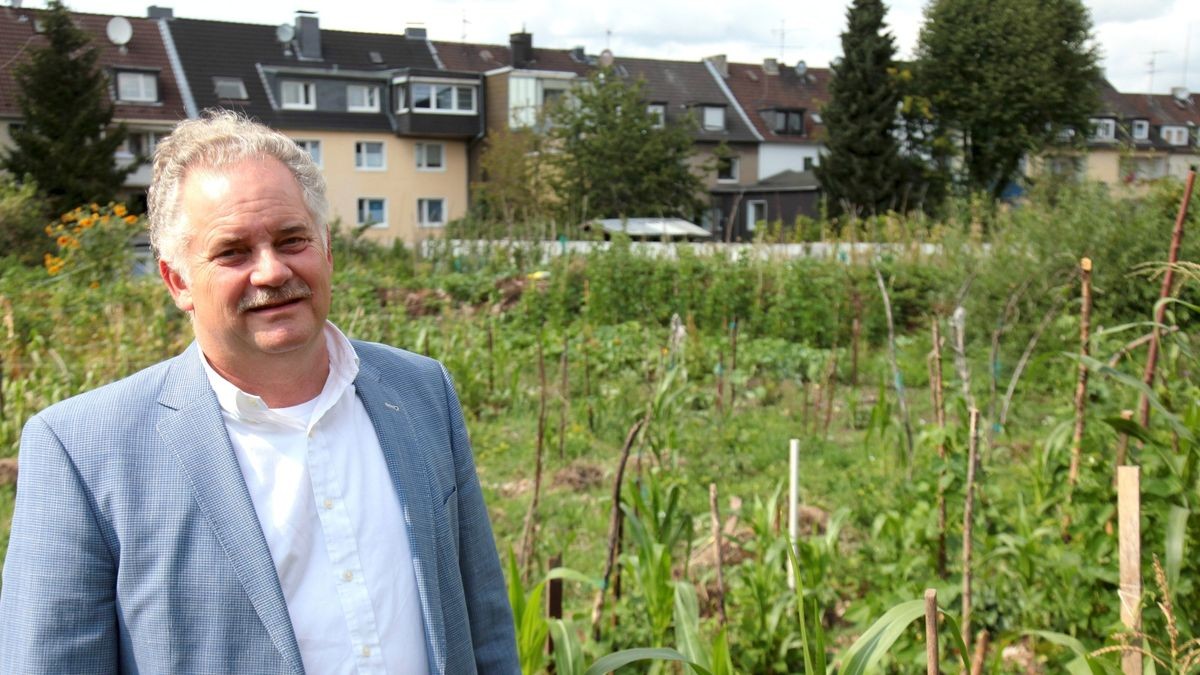 Neuer Parkplatz für 80 Autos entsteht unweit des Bahnhofs