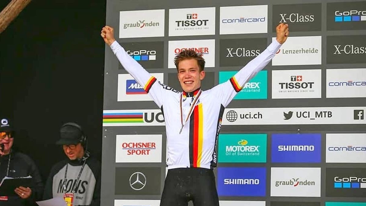 Leon Kaiser gewinnt bei der WM zwei Silbermedaillen