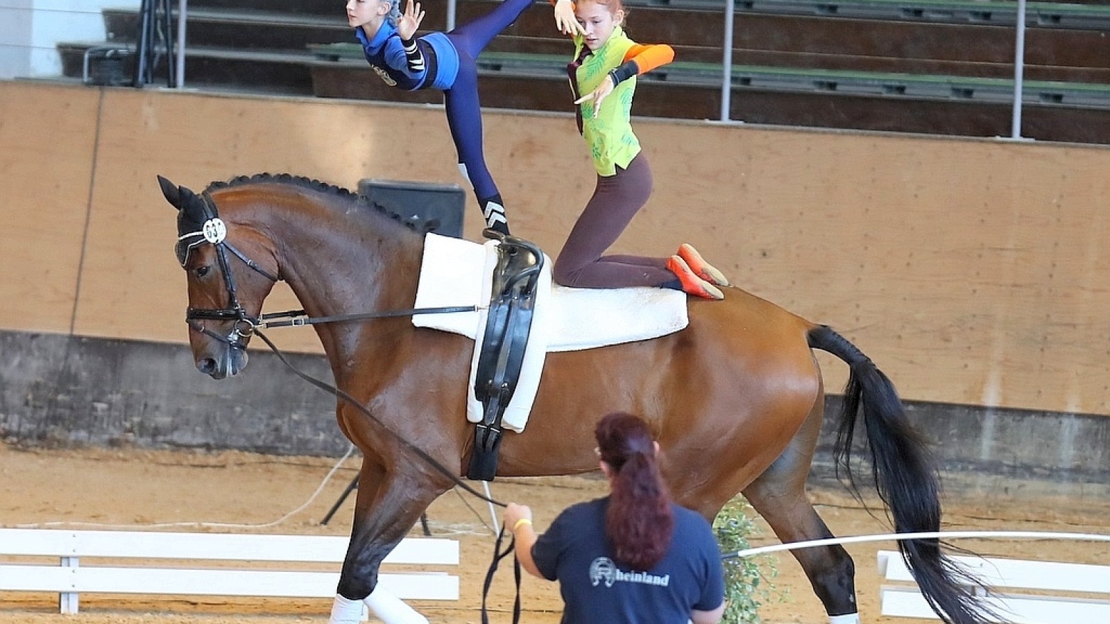 Anna und Lisa Wenzel belegen den fünften Platz