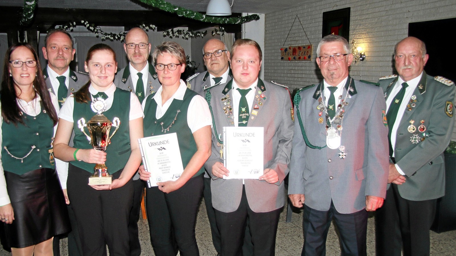 Achim Hemp und Sylke Thomas sind neuen Sassenburg-Majestäten