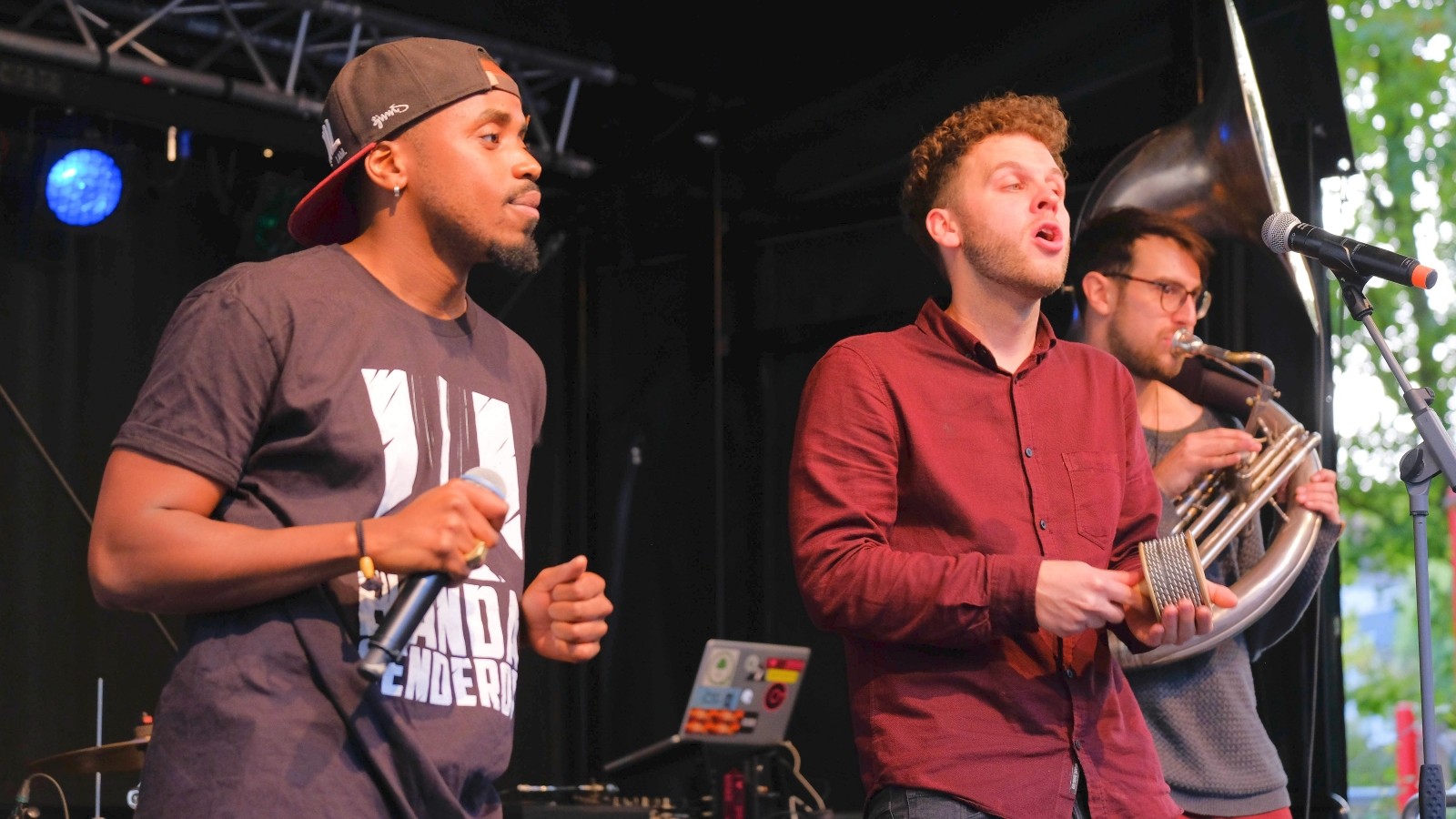 Bei Nelson Müller und Nachbarn trifft Emma wieder auf Hedwig