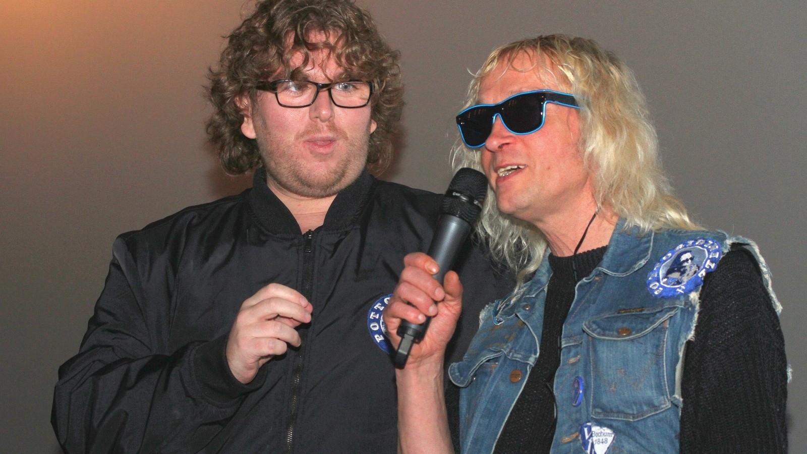 Gerrit Starczewski kommt mit Pottoriginalen nach Mehrhoog