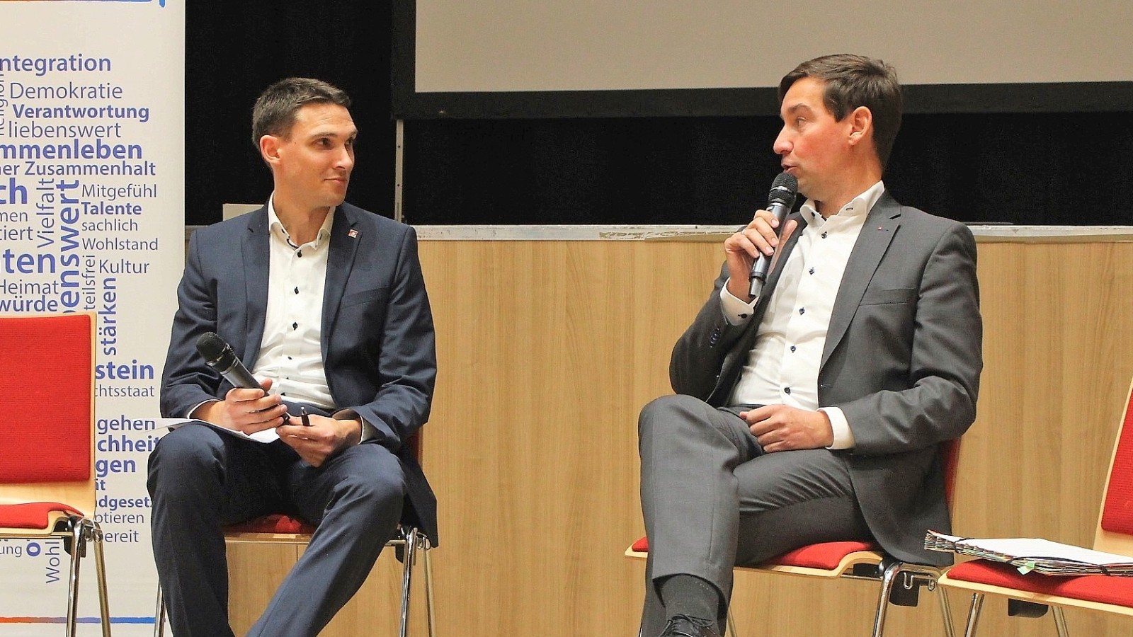 SPD-Landesvorsitzender Sebastian Hartmann zu Gast in Siegen