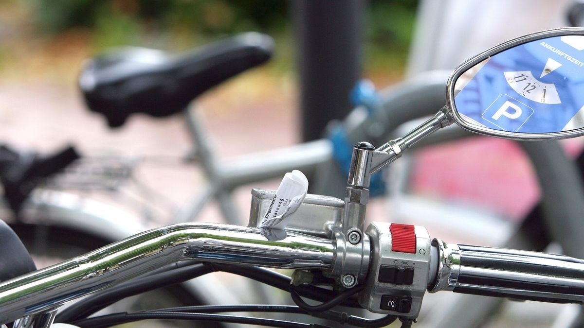 Parkscheiben sind auch für Motorradfahrer Pflicht