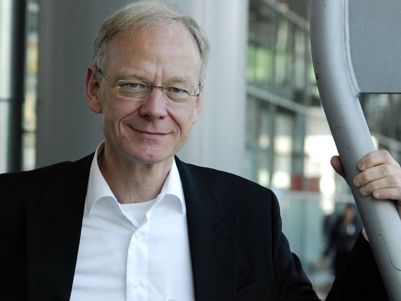 Michael Göring liefert ein Panorama der Weltgeschichte