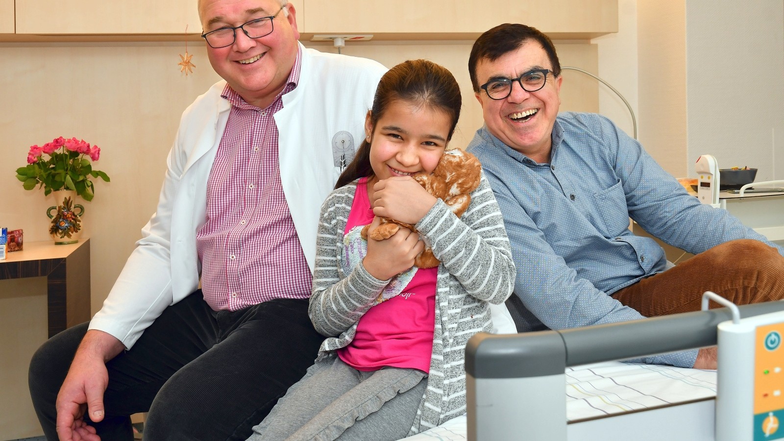 Madina (8) hat drei Knochen-Operationen gut überstanden