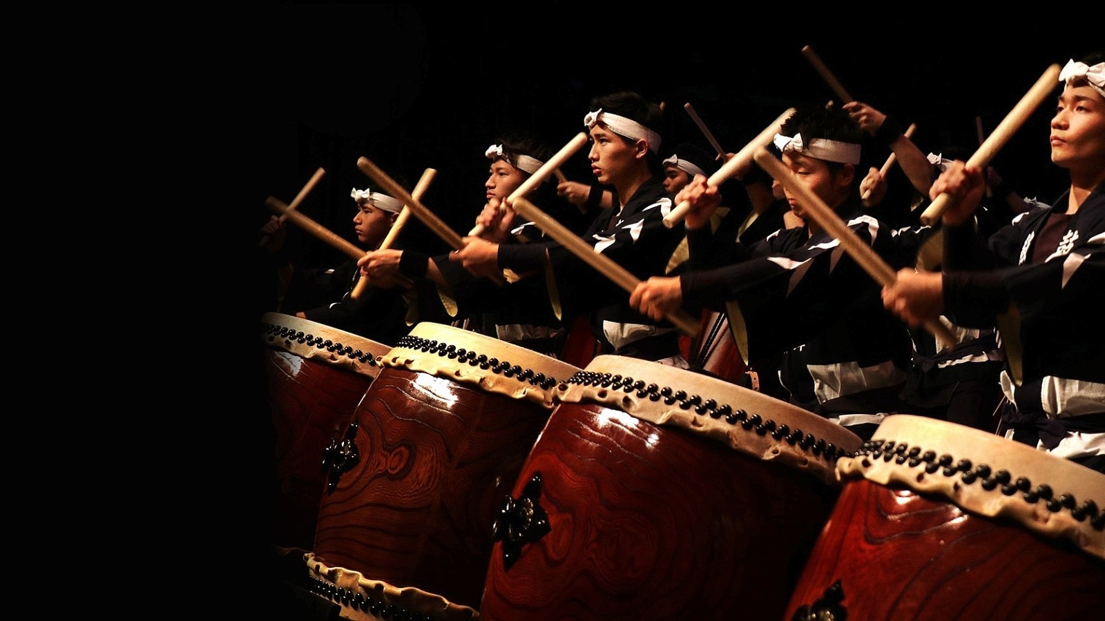 Das Taiko-Ensemble Kokubu kommt in die Region