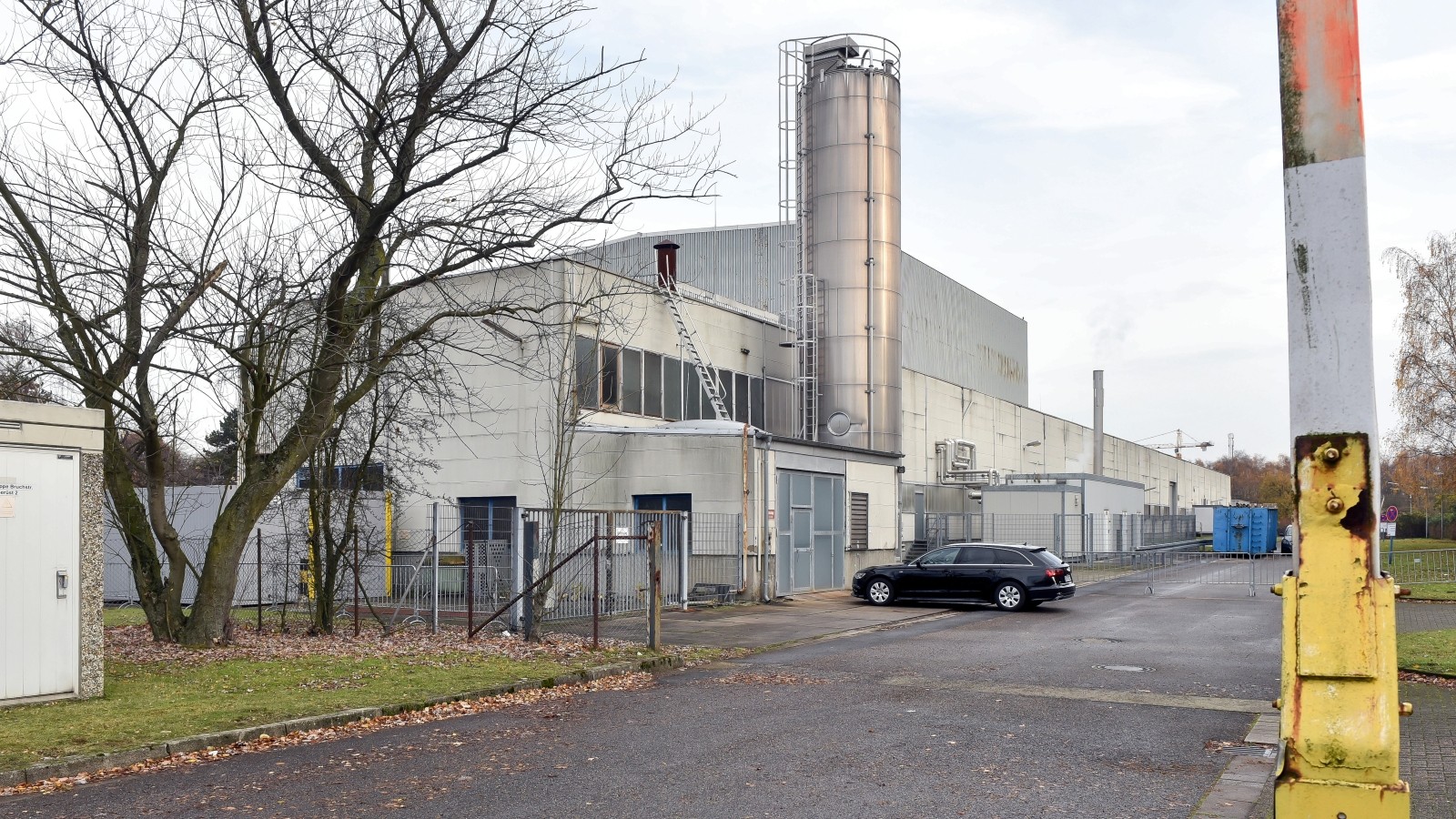 Monowell übernimmt in Gelsenkirchen teure Wellpappe-Maschine