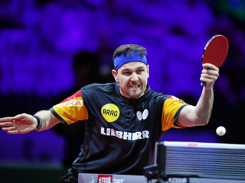 Timo Boll wieder vom eigenen Körper bezwungen
