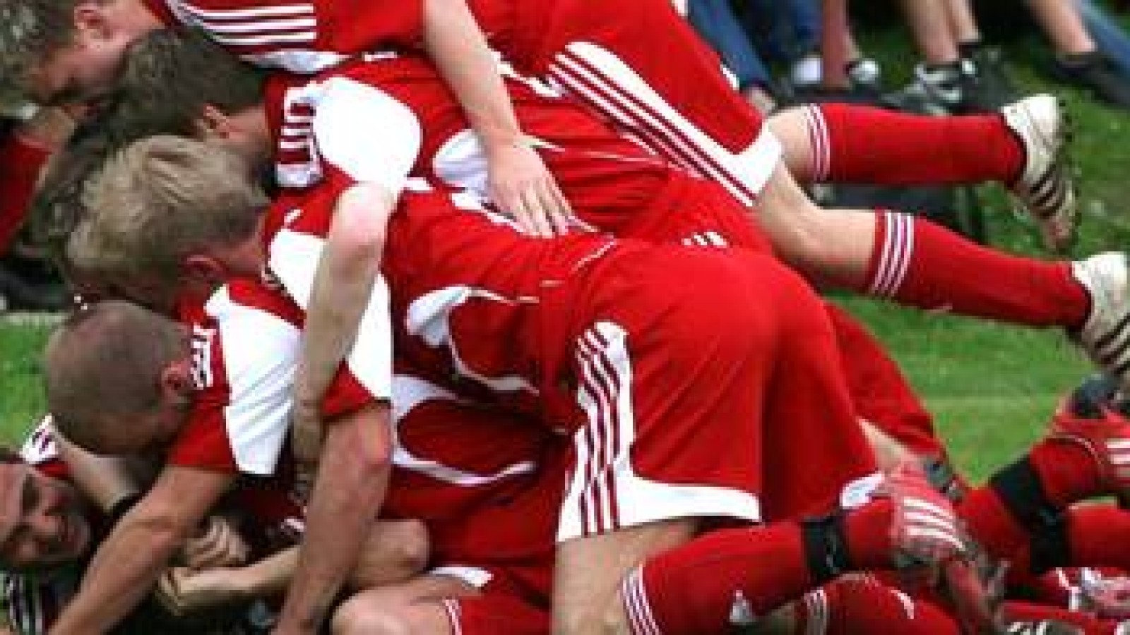 Tim Stenzel schießt FSV Gößnitz ins Finale