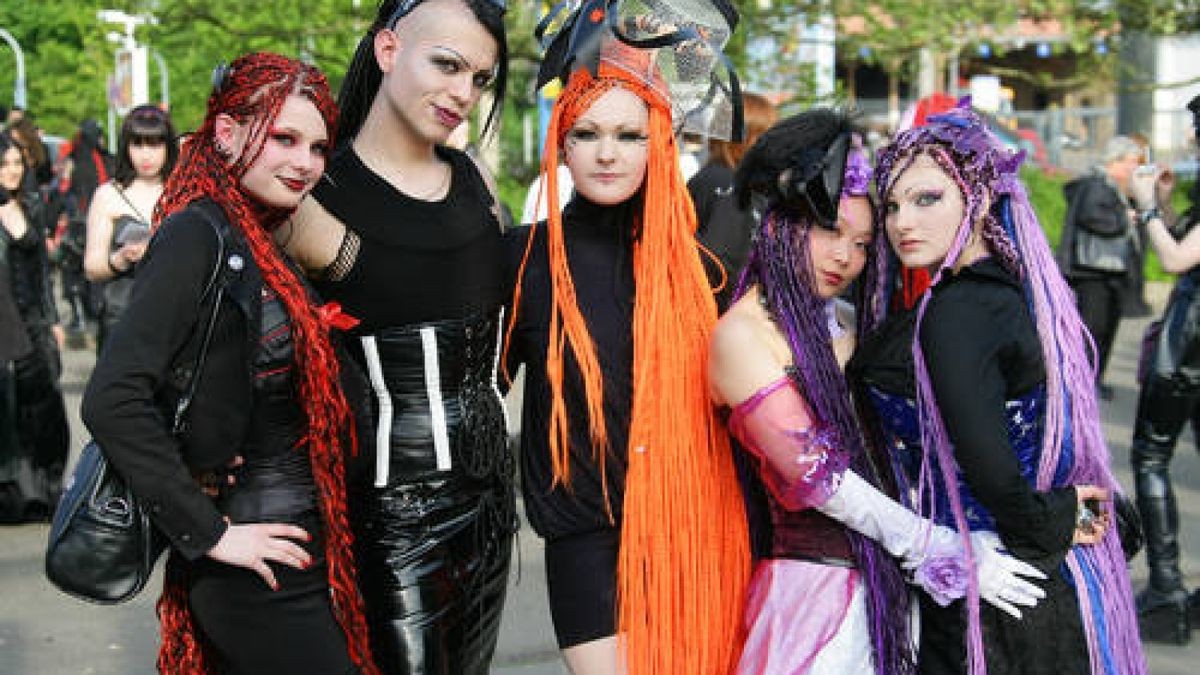 Eindrücke vom Wave-Gothic-Treffen 2010 in Leipzig