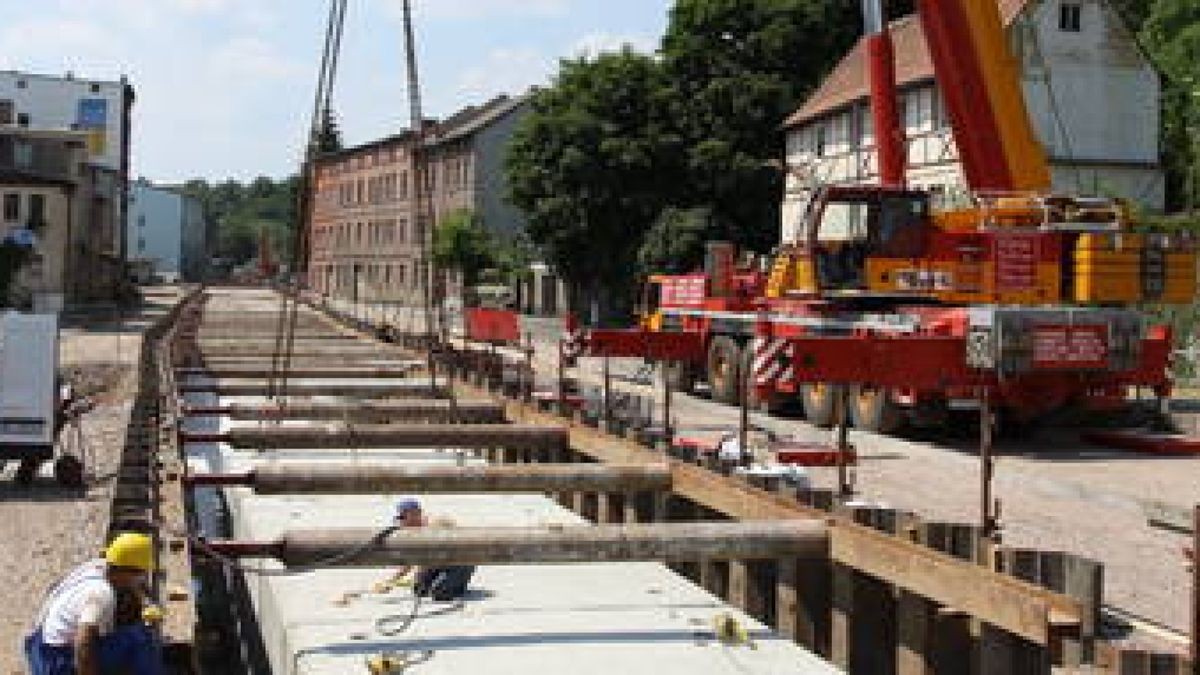 Schönes Bett für die Kotschau in Pößneck