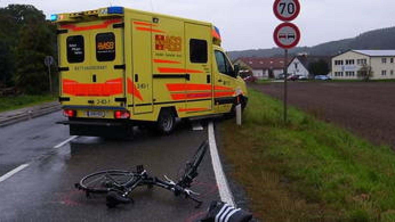 Radfahrerin bei Laasdorf schwer verletzt