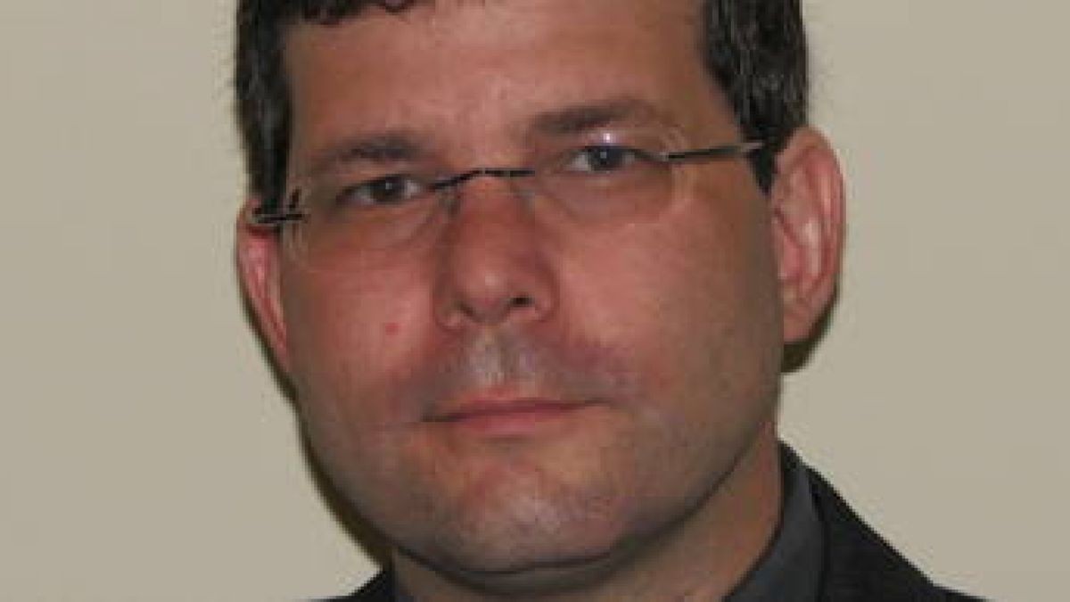 Historiker Andrew I. Port stellt sich in Saalfeld der Diskussion