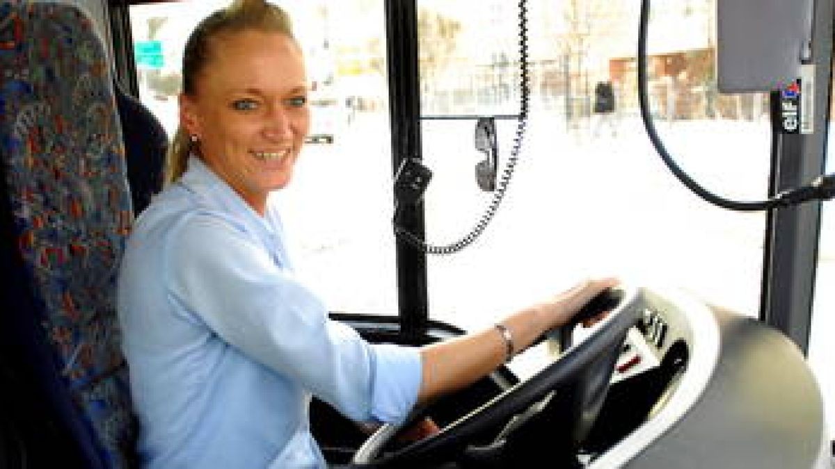 Stefanie Rosenstiel ist Busfahrerin aus Leidenschaft