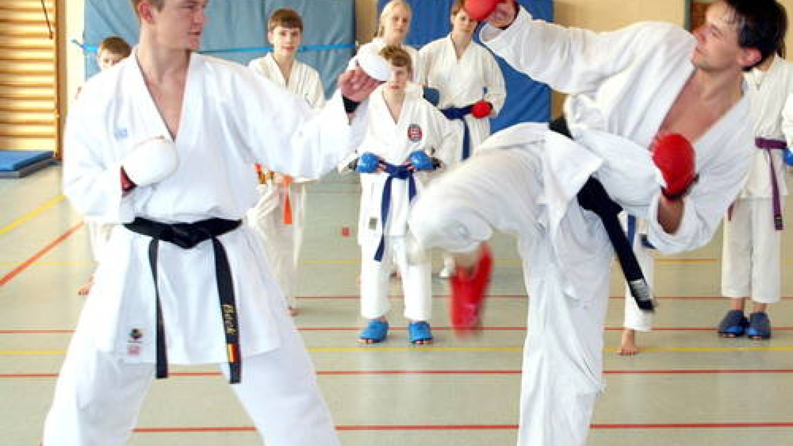 100 Kinder und Jugendliche trainierten mit André Beck