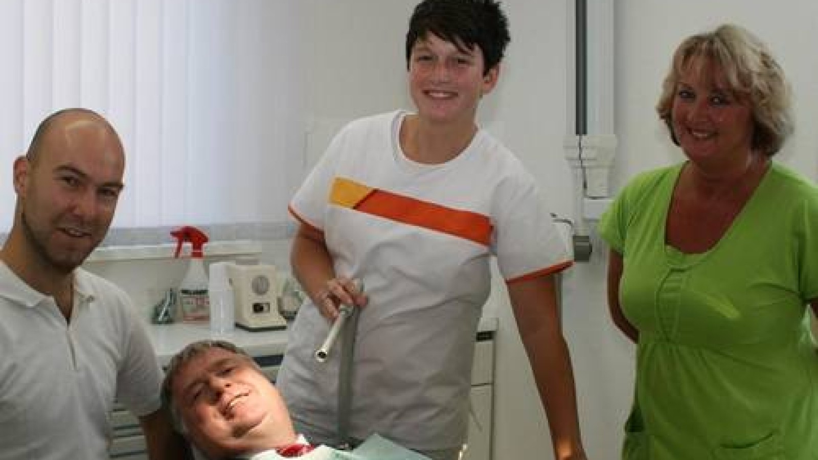 Mark Acker hat in Geschwenda elterliche Zahnarztpraxis übernommen