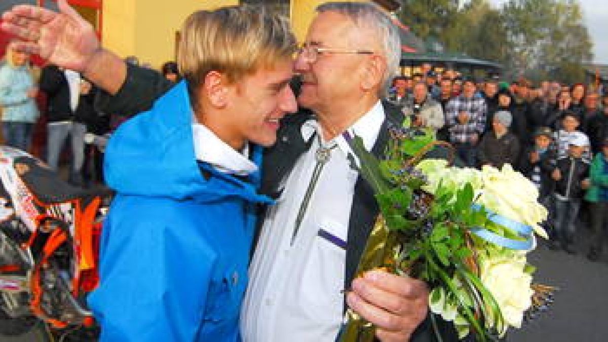 Motocross-Weltmeister Ken Roczen nun Mattstedts Ehrenbürger
