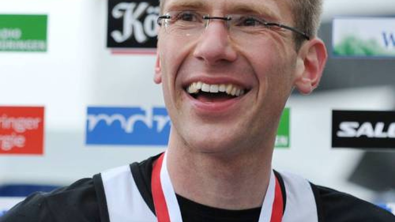Alexander Fritsch gewinnt beim Moorentallauf