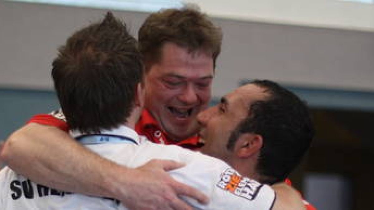 Bergners Kraftakt bei Hermsdorfs Handballern