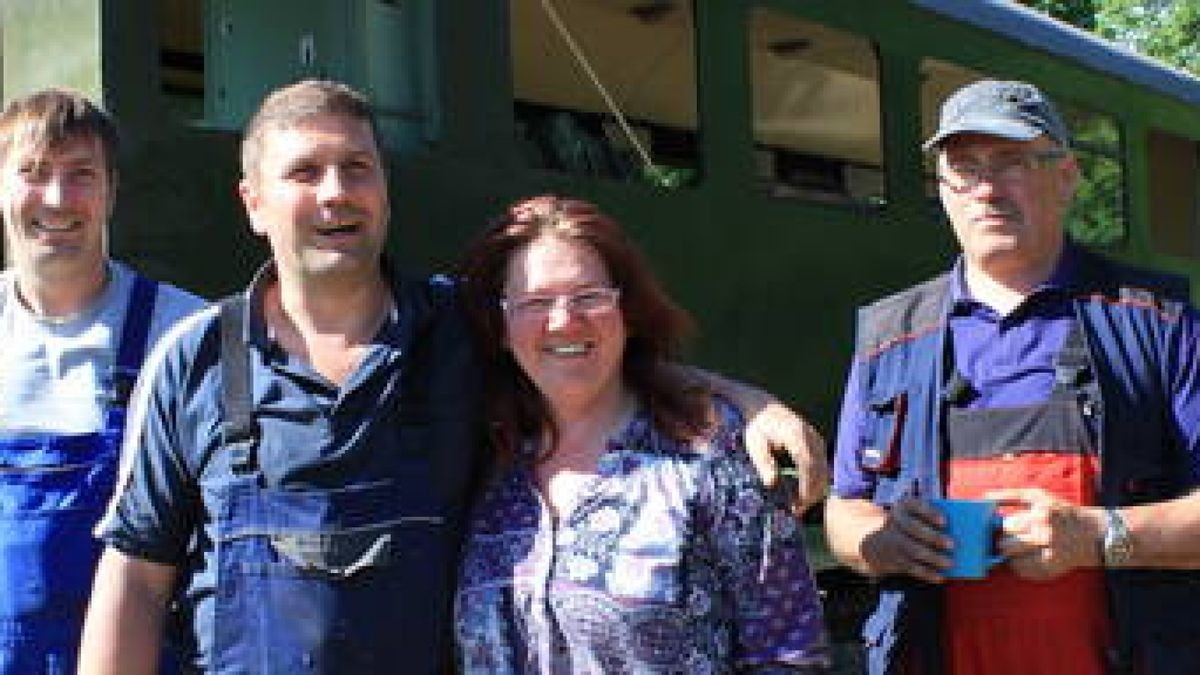 Ein Café am Nesseltal-Radweg: 14 Tonnen-Waggon umgesetzt