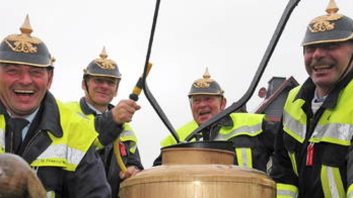 Freiwillige Feuerwehr Kreuzebra feiert 100-jähriges Jubiläum