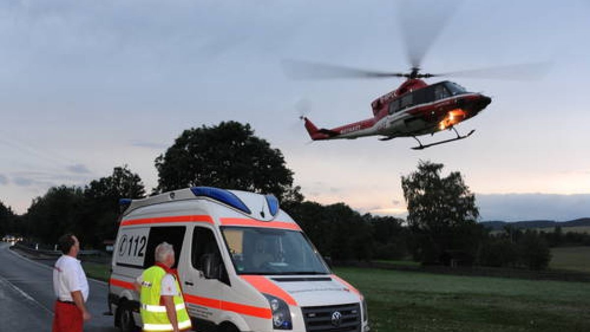 Wie ein Trümmerfeld: Zwei Tote bei Unfall auf der B 281 im Saale-Orla-Kreis