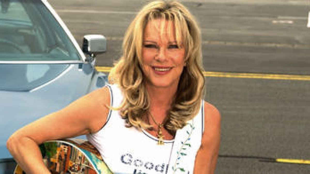 Matthias Huth: Die Power-Liesl Lisa Fitz im Spiegelzelt