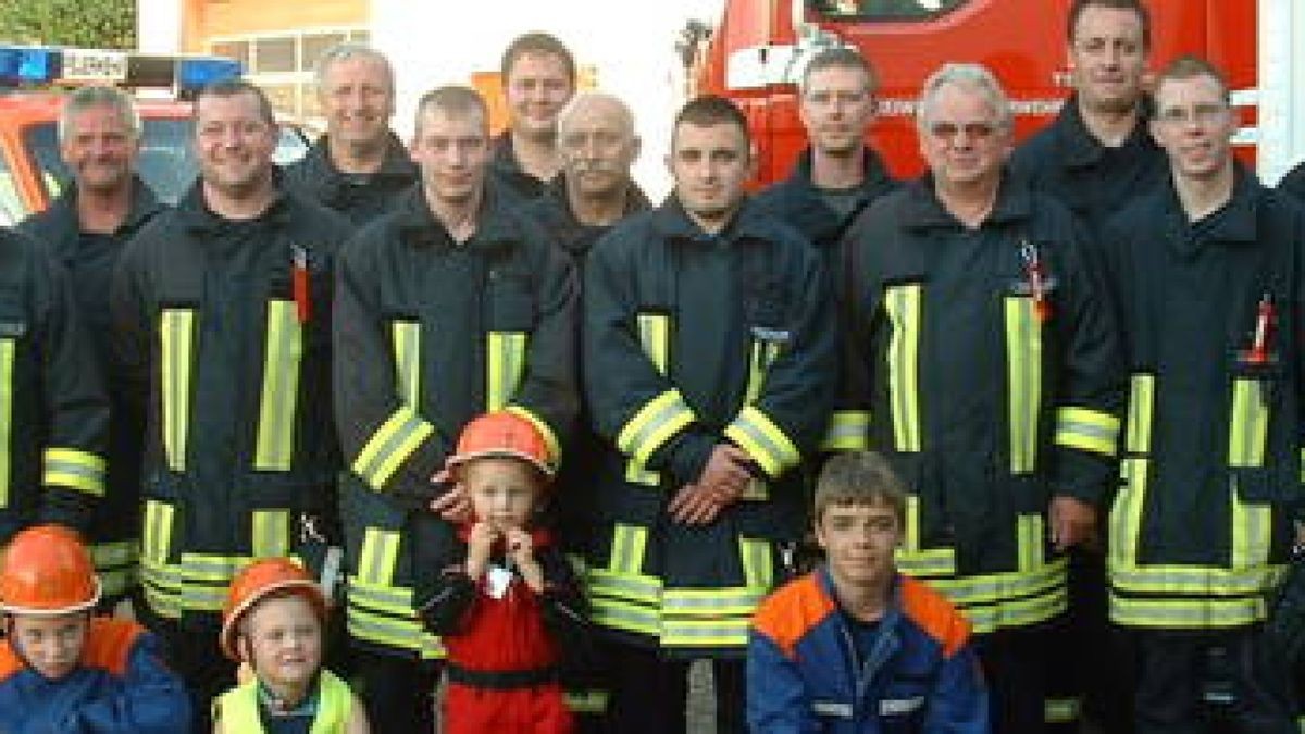 Unsere Feuerwehr: Die Wehren am Wolfsberg arbeit en eng zusammen