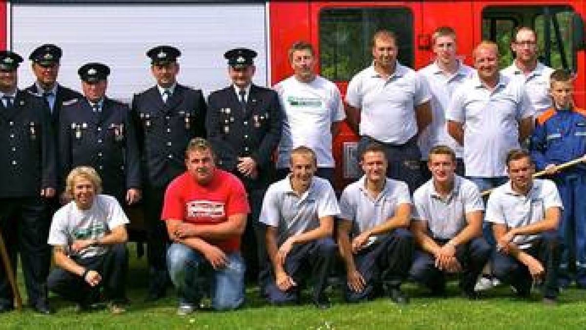 Feuerwehr Bischhagen organisiert ein Spritzenfest und das Osterfeuer