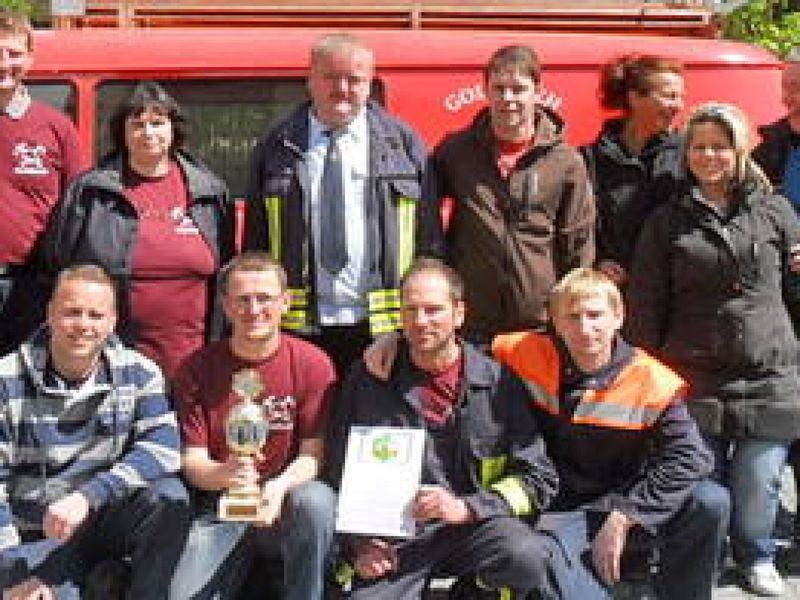 Unsere Feuerwehr: Kameraden aus Goldbach bilden Mittelpunkt im kleinen Ort