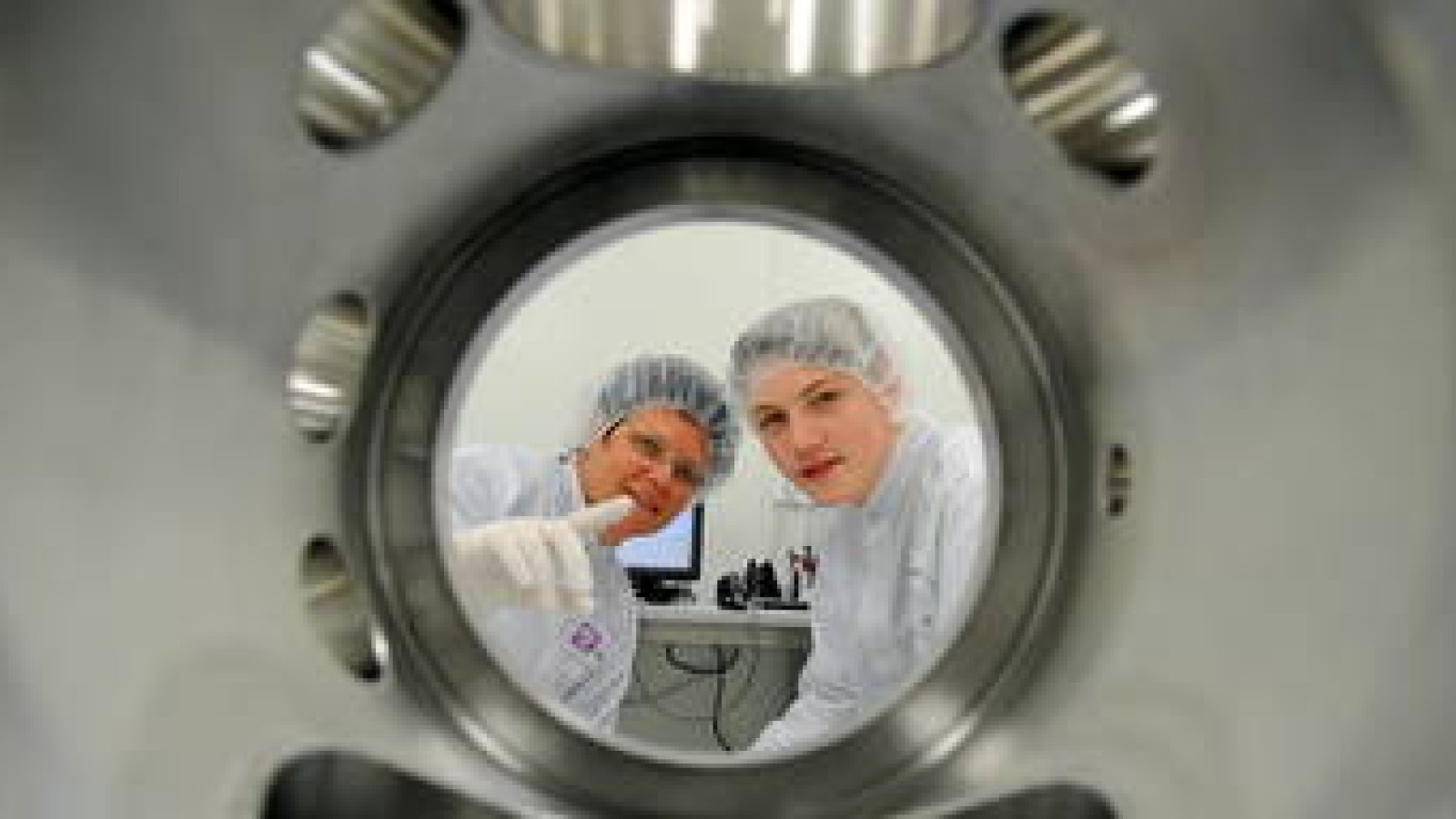 Hochreine Bauteile fürs Vakuum: Familien-Unternehmen aus Jena stark ...