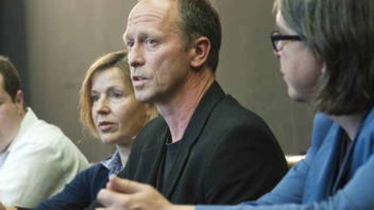 DNT-Intendant Hasko Weber: Der "Faust" muss sein