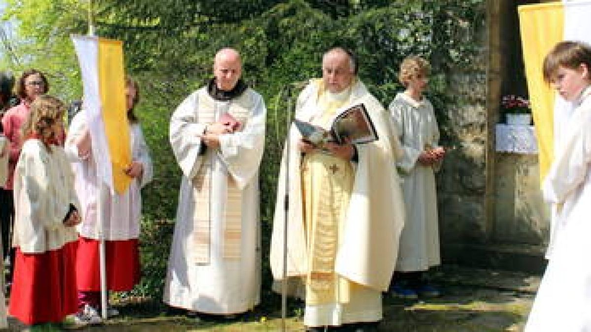 Wallfahrt für Rentner auf dem Hülfensberg - Eingeschränkte ...
