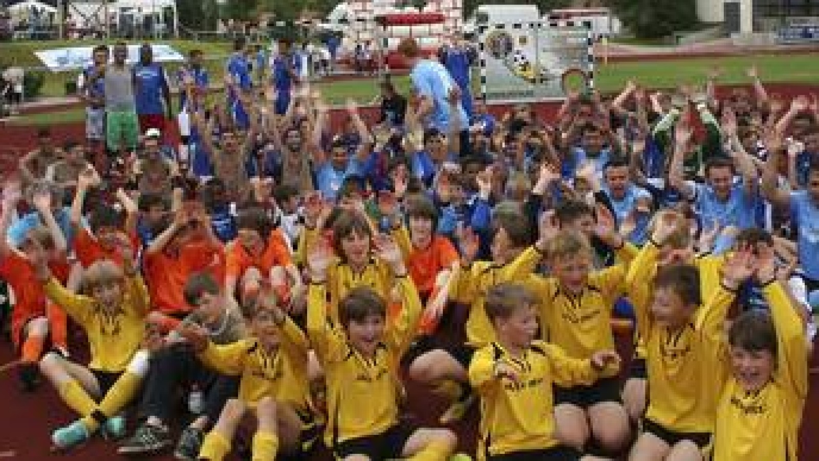 Fünf Kontinente auf dem Roten Hügel in Weida