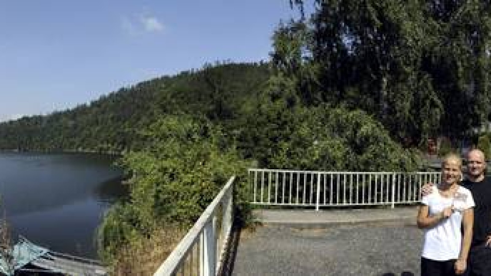 Stausee-in-Flammen-Party an drei Stellen am Hohenwarte-Stausee