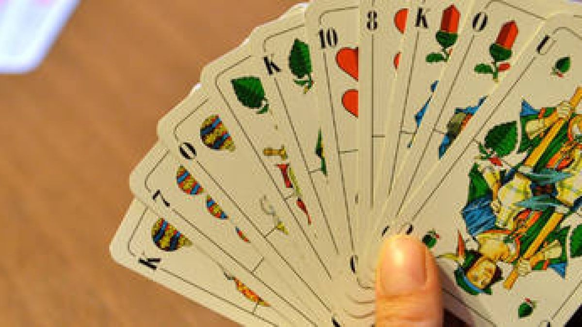 Skat-Spiel wird 200: Sonderbriefmarke, Essen und lebendigem Spiel in ...