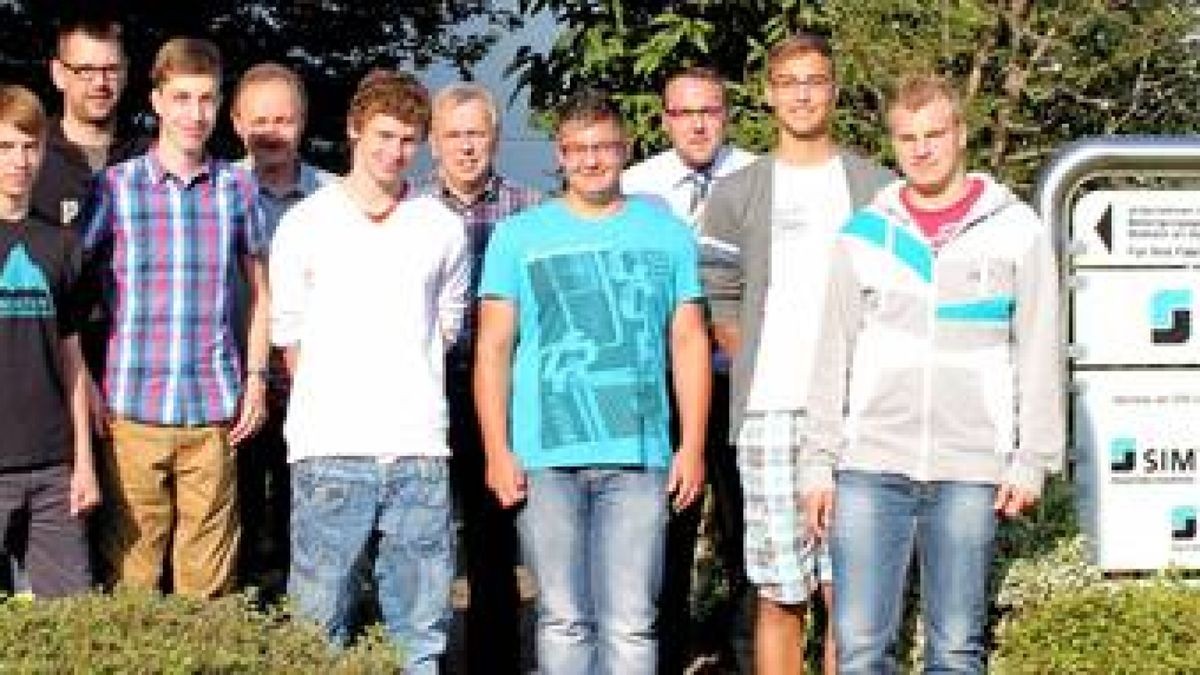 Sechs neue Lehrlinge im Heiligenstädter Unternehmen SIM-Automation