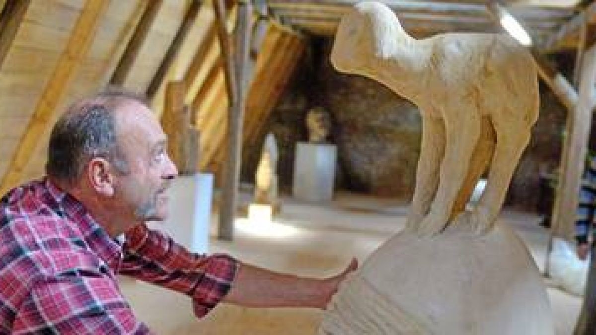 Holzbildhauer erweisen Riemenschneider die Ehre