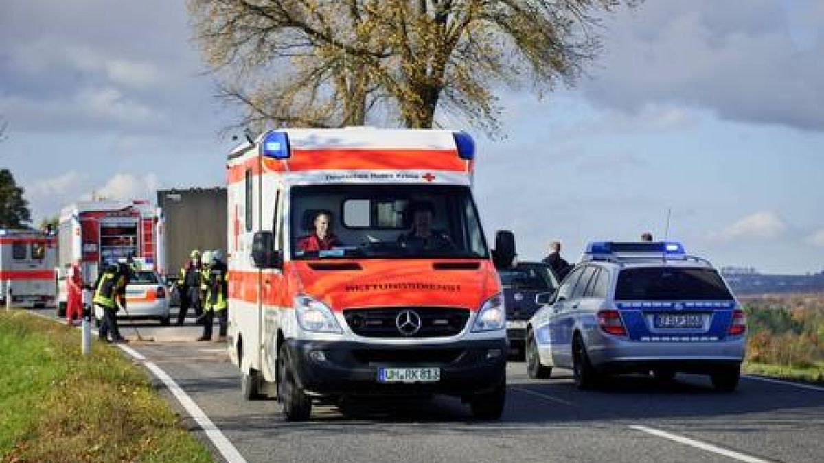 Zwei Leichtverletzte bei Unfall zwischen Ammern und der Lengefelder Warte