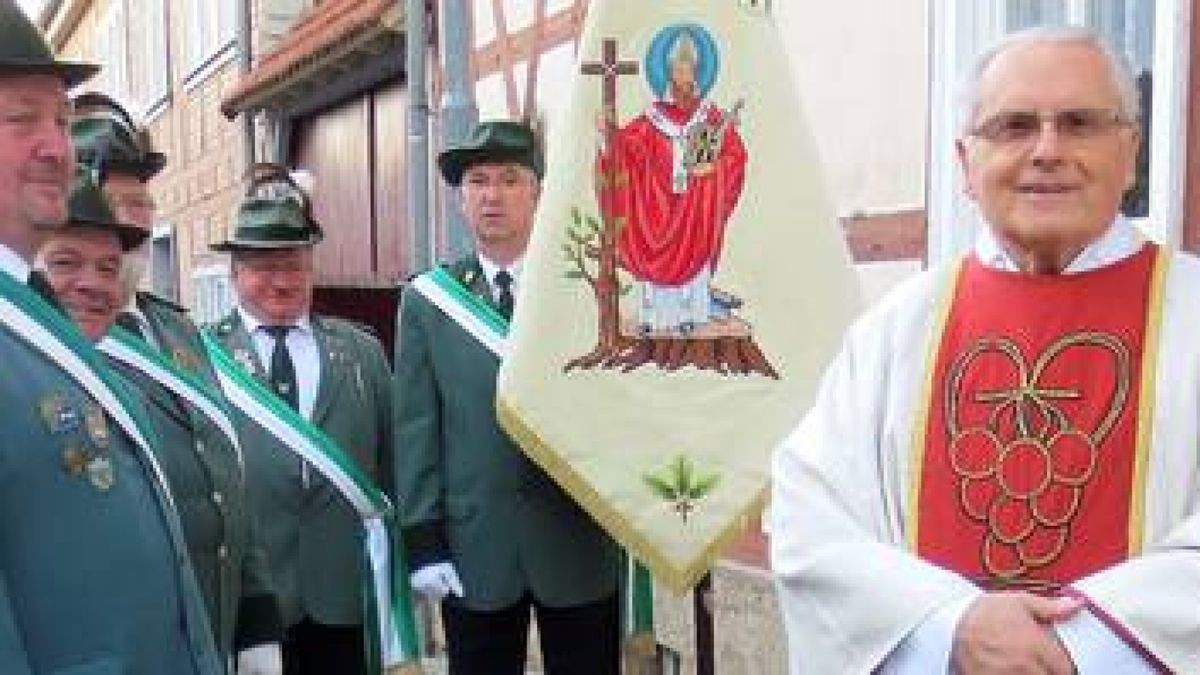 Pfarrer Johannes Nemec feierte in Niederorschel sein goldenes Priesterjubiläum